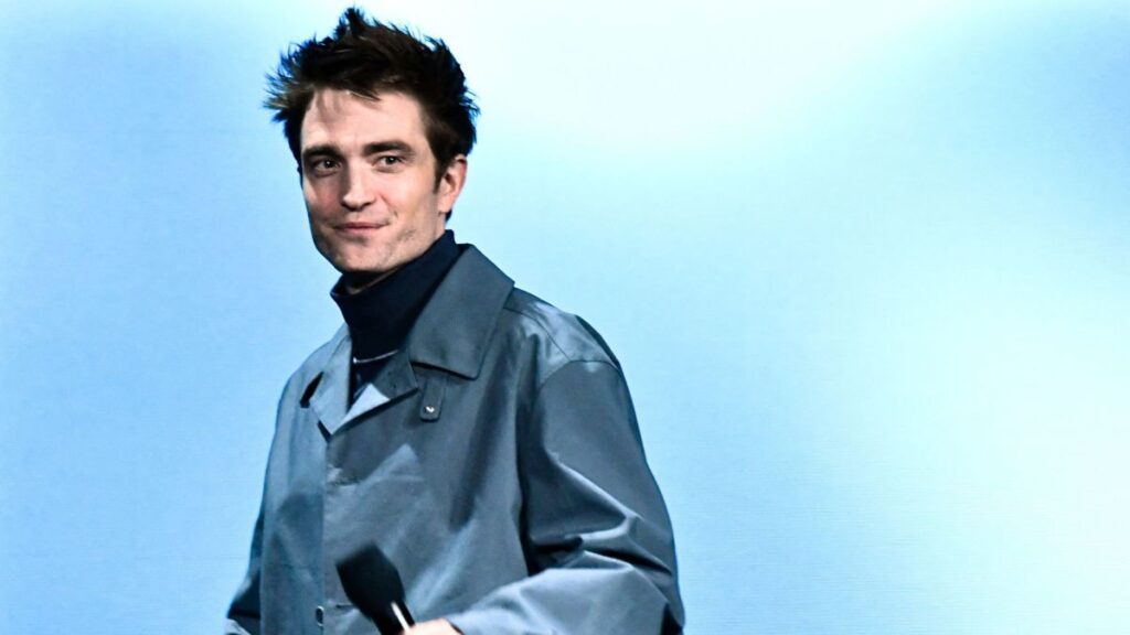 Robert Pattinson Net Worth: Age, Wife, House, Career & More